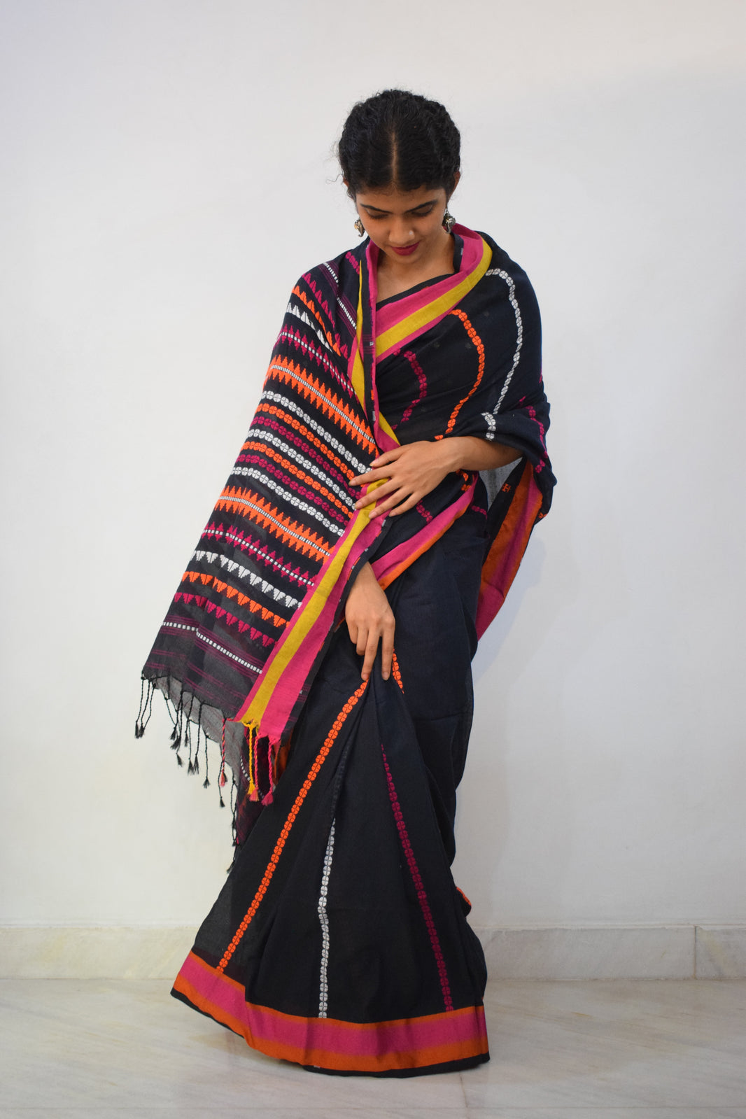 Ādhyavi - Traditional Handloom Sarees | Women’s Ethnic Fashion